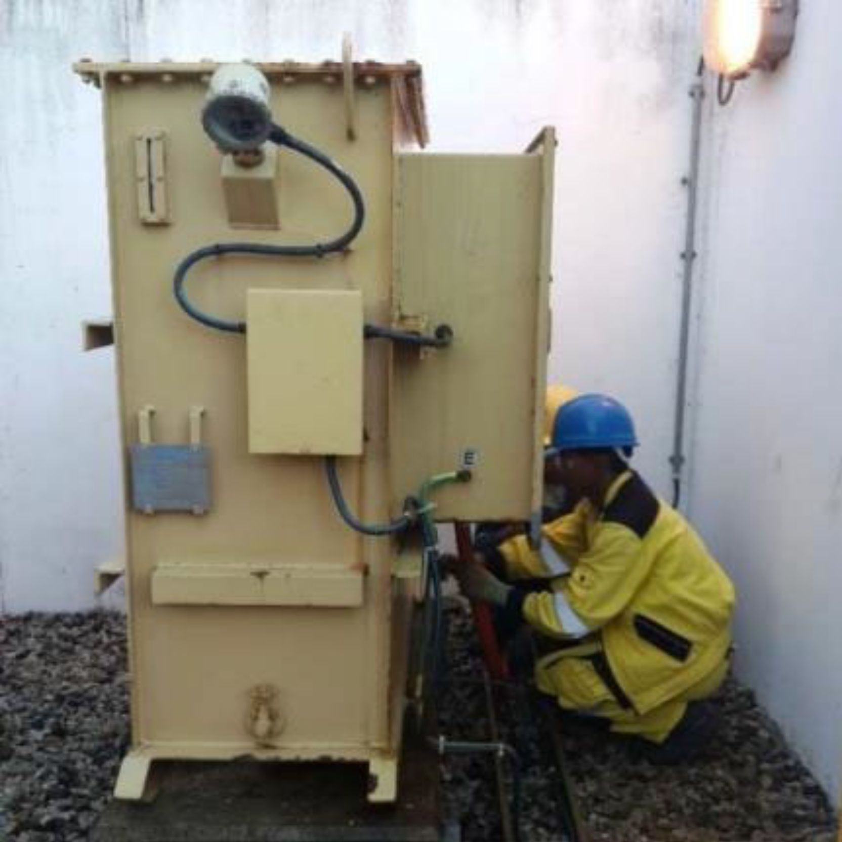 Electrical Grid grounding & ground fault protection for QMM - INECO
